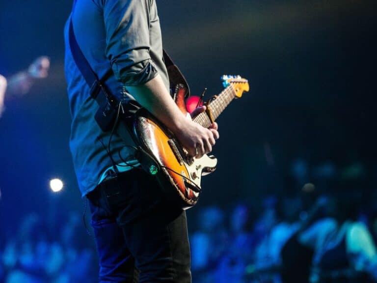 Tickets nodig voor een sportwedstrijd? Bel Ask James!